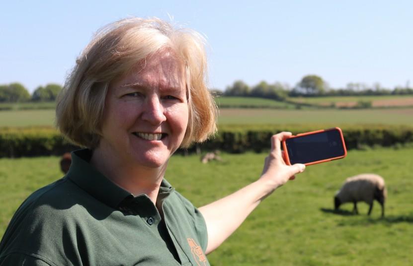 Leaf calls for farmer involvement | Article | Fruitnet