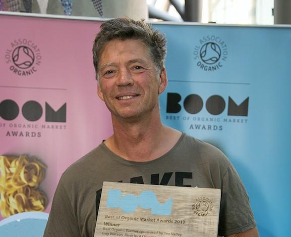 Guy Watson named best organic farmer | Article | Fruitnet