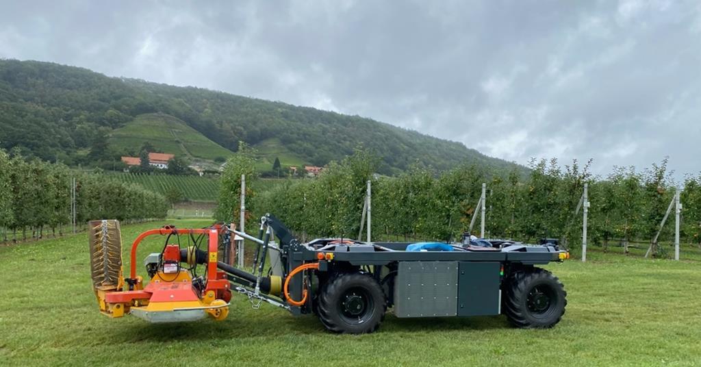 Roboter für Obst- und Weinbau auf erster offizieller Ausfahrt | Fruitnet