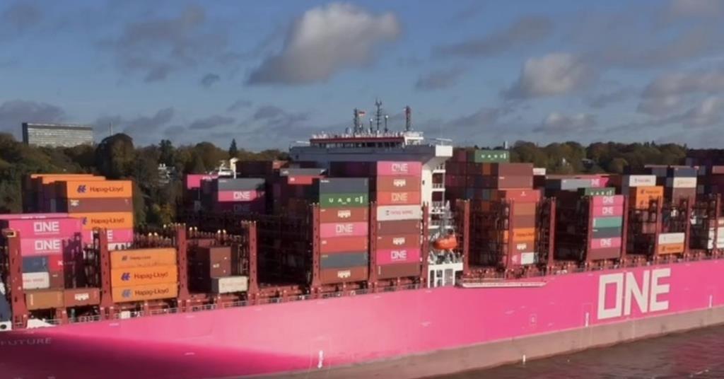 First Cherry Express service departs from Valparaíso | News | Fruitnet