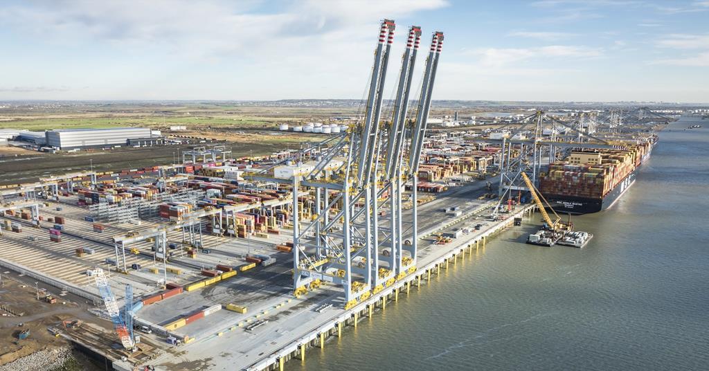DP World UK ports handle record 5m TEUs with London Gateway expansion ...
