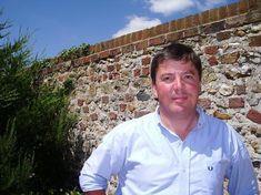 Young departs at Barfoots of Botley | Article | Fruitnet