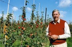 Adrian Scripps: Scripps moves with the times | Article | Fruitnet