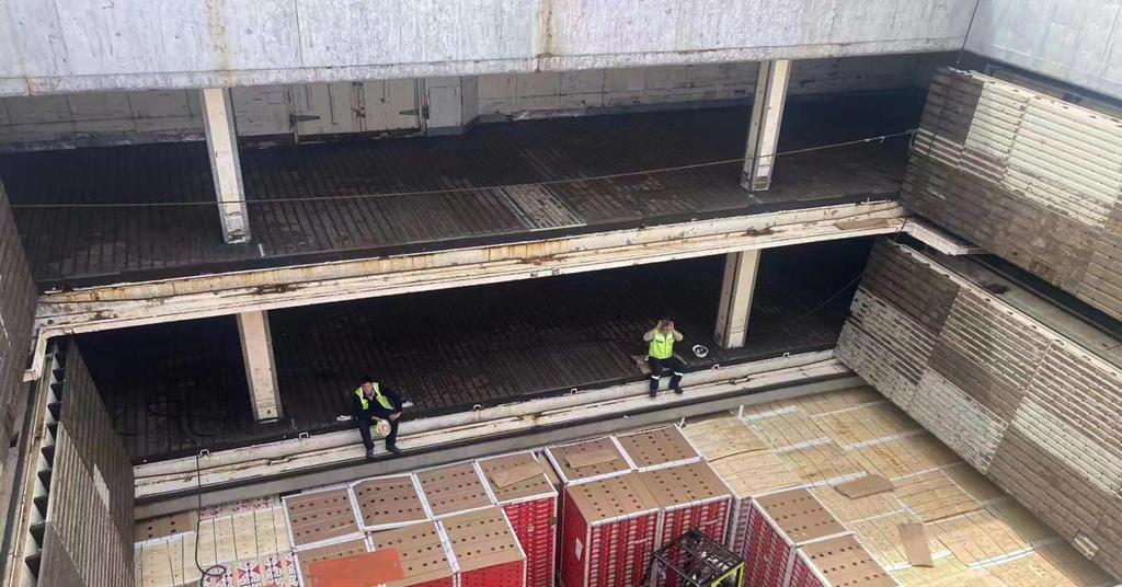 EAL’s first Chilean cherry charter arrives | Article | Fruitnet