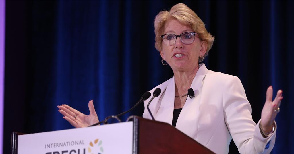 Cathy Burns rallies industry to ‘fight for fresh’ | News | Fruitnet