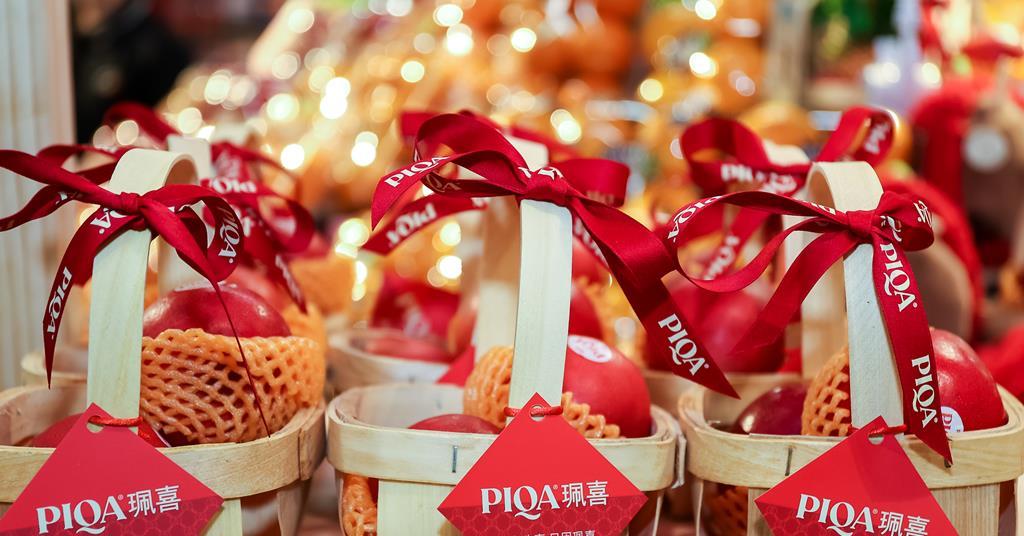 Ole Supermarket hosts Piqa Red tasting activations | News | Fruitnet
