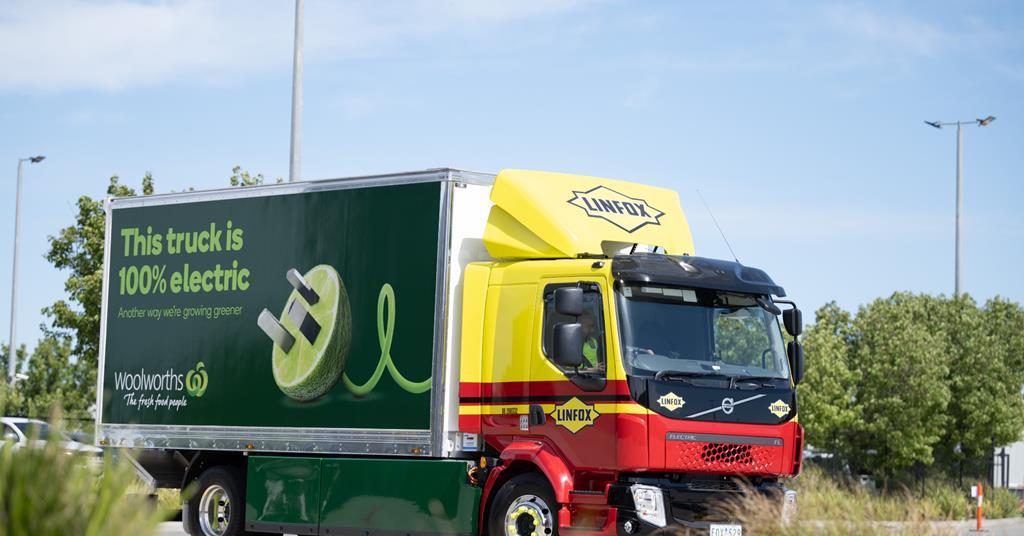 Electric vehicles power Woolworths distribution | Article | Fruitnet