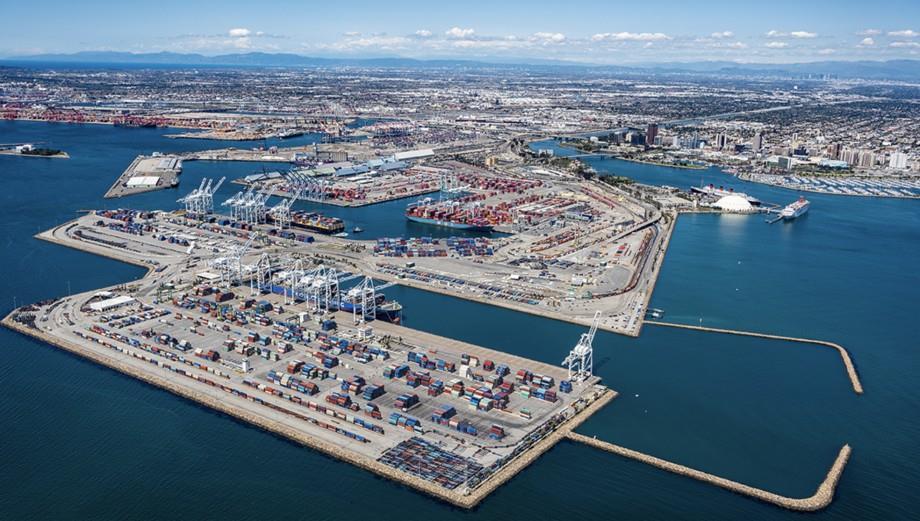 US ports eye 24/7 operations | Article | Fruitnet