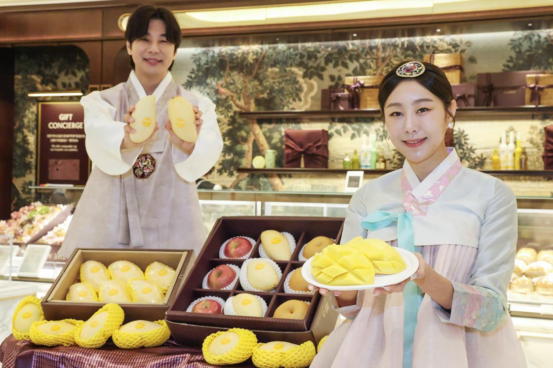Shinsegae Department Store unveils Thai mango gift set for Lunar New ...