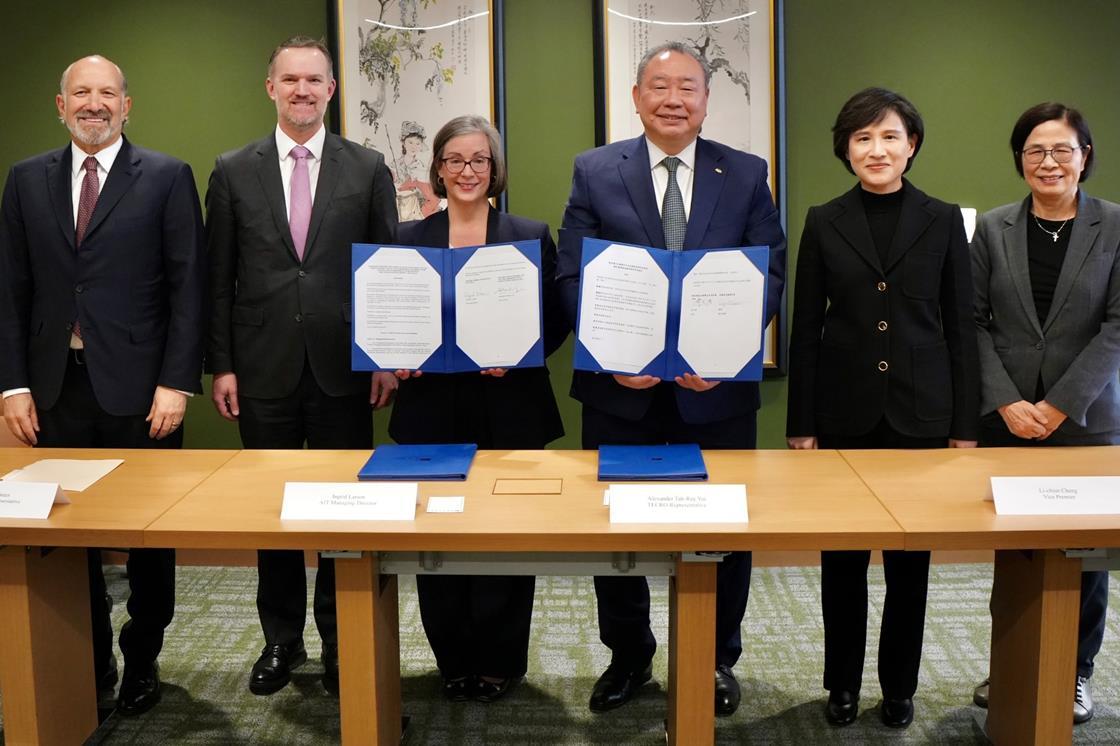 Taiwan to eliminate tariffs on key US fruit exports under new trade ...