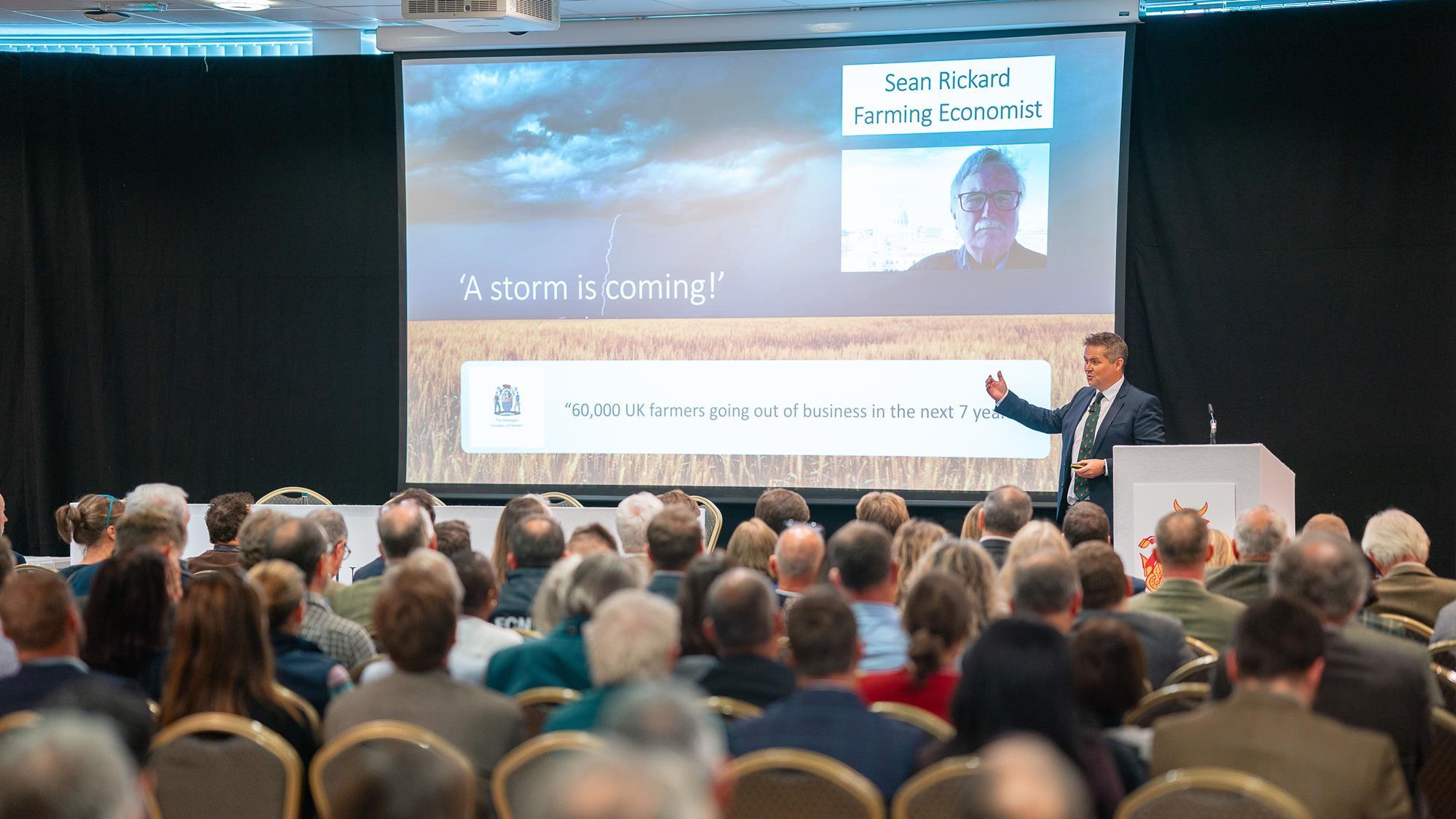 Nuffield scholar publishes family business report | News | Fruitnet