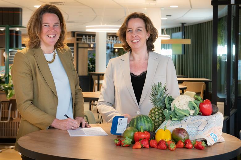 Albert Heijn signs deal with WWF to halve ecological footprint ...